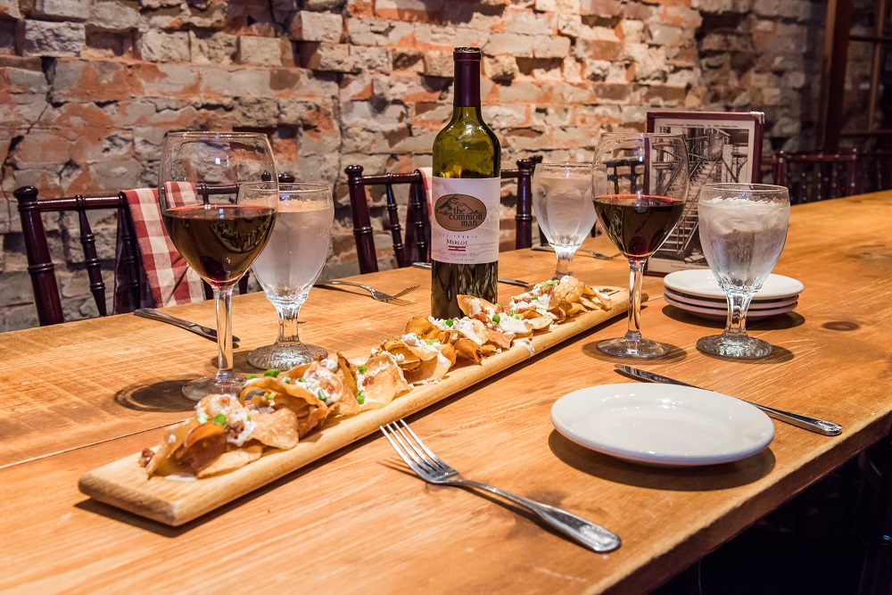 Home - The Common Man Inn & Spa